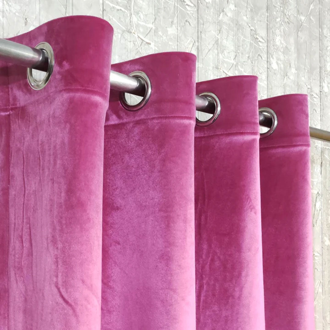 Pair Of Premium Pink Velvet Eyelet Curtain – Shopizz.pk